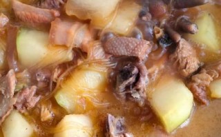 猪肉冬瓜炖粉条怎么做_冬瓜炖粉条用哪种粉条