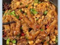 鸡爪和什么一起烧好吃_鸡爪烧什么配菜最香