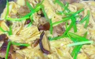 腐竹炒鸡怎么炒好吃_腐竹炒鸡先泡还是后泡