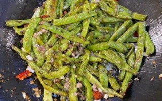 干煸四季豆怎么炒才好吃_干煸四季豆用不用焯水