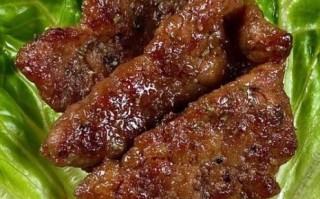 家常煎牛排怎么选肉_煎牛排用什么锅最好