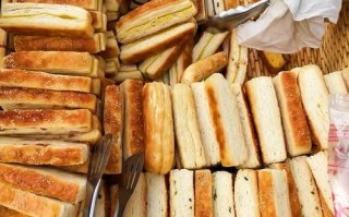 葱香千层饼怎么做_千层饼为什么分层