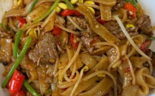 河粉和宽米粉的区别_哪个更适合炒