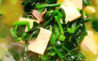 菠菜豆腐汤怎么做_菠菜豆腐汤的营养价值