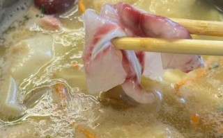 鱼肉火锅怎么做_鱼片火锅汤底怎么调