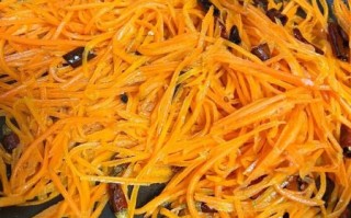 胡萝卜丝怎么炒好吃_胡萝卜丝炒多久才脆