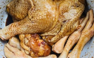 电饭锅焖鸡怎么做_电饭锅焖鸡需要焯水吗