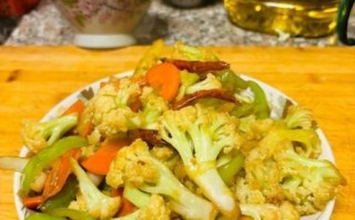 清炒菜花怎样炒才脆_清炒菜花要不要焯水