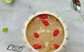皮肤变白喝什么粥_美白粥怎么做