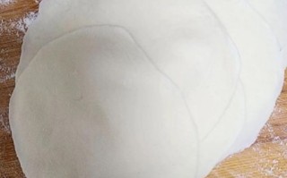 鱼饺子馅怎么调好吃_鱼饺子馅的调法