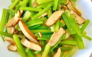 西芹香干怎么炒好吃_西芹炒香干的家常做法