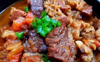 柿子牛腩怎么做_柿子牛腩的家常做法