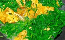 韭菜炒鸡蛋怎么做_韭菜炒鸡蛋怎么炒才嫩