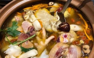 全鸡汤怎么炖好喝_全鸡汤炖多久最香