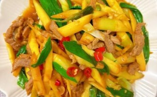 清炒竹笋怎么炒好吃_竹笋要不要焯水