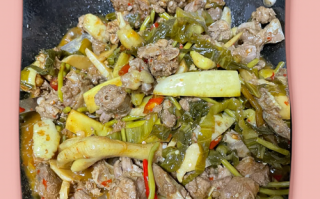 魔芋鸭怎么做_魔芋鸭最正宗的做法