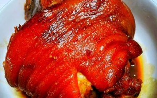 红扒肘子怎么做_家常红扒肘子最正宗做法