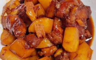 猪肉炖土豆块怎么做_猪肉炖土豆块最正宗的做法