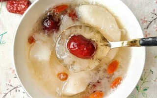 银耳雪梨汤熬多久最好_银耳雪梨汤炖多久口感最佳