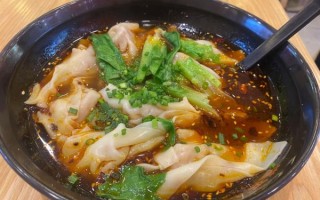 四川抄手是什么食物_四川抄手与馄饨区别