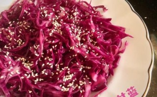 紫甘蓝凉拌要开水烫吗_紫甘蓝焯水多久才脆