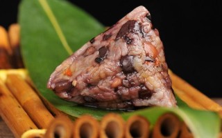 八宝粽是甜的吗_八宝粽口味揭秘