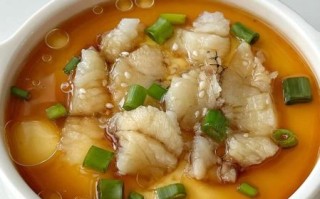 炖鳕鱼的家常做法_炖鳕鱼怎么做好吃又简单