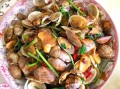 辣炒花蛤蜊怎么炒不腥_辣炒花蛤蜊用焯水吗