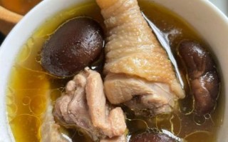 香菇滚鸡汤的做法_香菇鸡汤怎么炖才香