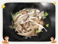 青菜蘑菇怎么炒好吃_炒青菜蘑菇的技巧