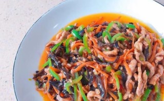 鱼香肉丝盖浇饭怎么做_鱼香肉丝盖浇饭好吃窍门