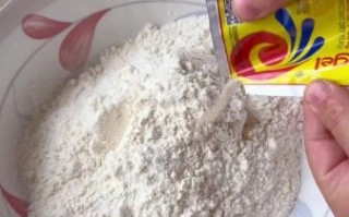 发面包子的做法视频_发面失败怎么办