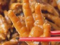 水煮鸡爪怎么做_水煮鸡爪需要焯水吗