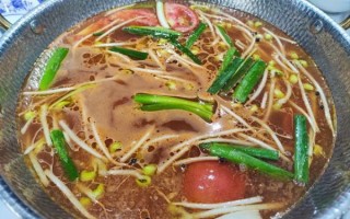贵州排骨火锅怎么做_正宗酸汤排骨火锅配方