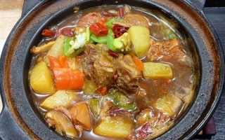 自制黄焖鸡米饭怎么做_黄焖鸡米饭家常做法