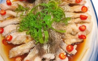 鲈鱼怎么清蒸_鲈鱼家常做法步骤