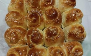 蜂蜜小面包怎么做_蜂蜜小面包的简单做法