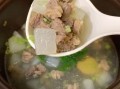 羊肉汤怎么炖不膻_羊肉汤的做法大全图解