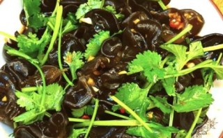 陈醋木耳怎么做才好吃_陈醋木耳凉拌要不要焯水