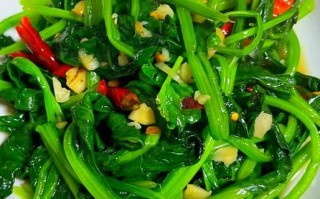 菠菜怎么炒才好吃_菠菜焯水几分钟才翠绿
