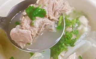 羊排炖萝卜怎么做_羊排炖萝卜用焯水吗