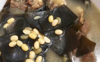 海带筒子骨汤怎么炖好喝_海带筒子骨汤要焯水吗