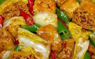 豆腐炒白菜怎么做_豆腐炒白菜先炒哪个