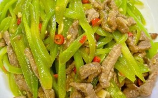 莴笋丝炒肉怎么炒才脆_莴笋丝炒肉要不要焯水