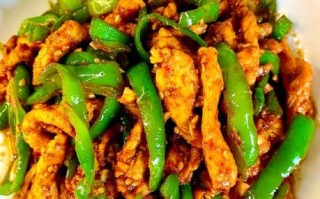 青椒炒肉怎么炒才嫩_青椒炒肉先炒肉还是先炒青椒