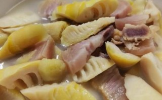 咸肉炖春笋怎么做_咸肉炖春笋要焯水吗