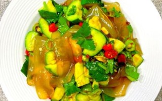 黄瓜拉皮怎么做好吃_黄瓜拉皮热量高吗