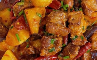 土豆烧牛腩怎么做_牛腩炖多久才软烂