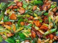 蒜苗炒肉的营养价值_家常做法怎么做