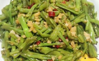 辣椒炒空心菜梗怎么做_空心菜梗炒多久才脆